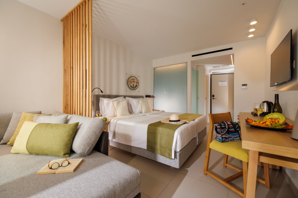 Superior Comfort Room Garden View (renovated) – Anissa Beach & Village